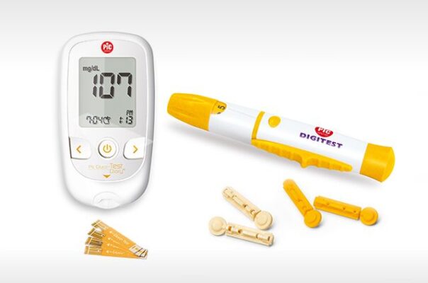 PIC GLUCOTEST- kit per la misurazione della glicemia con strisce e ...